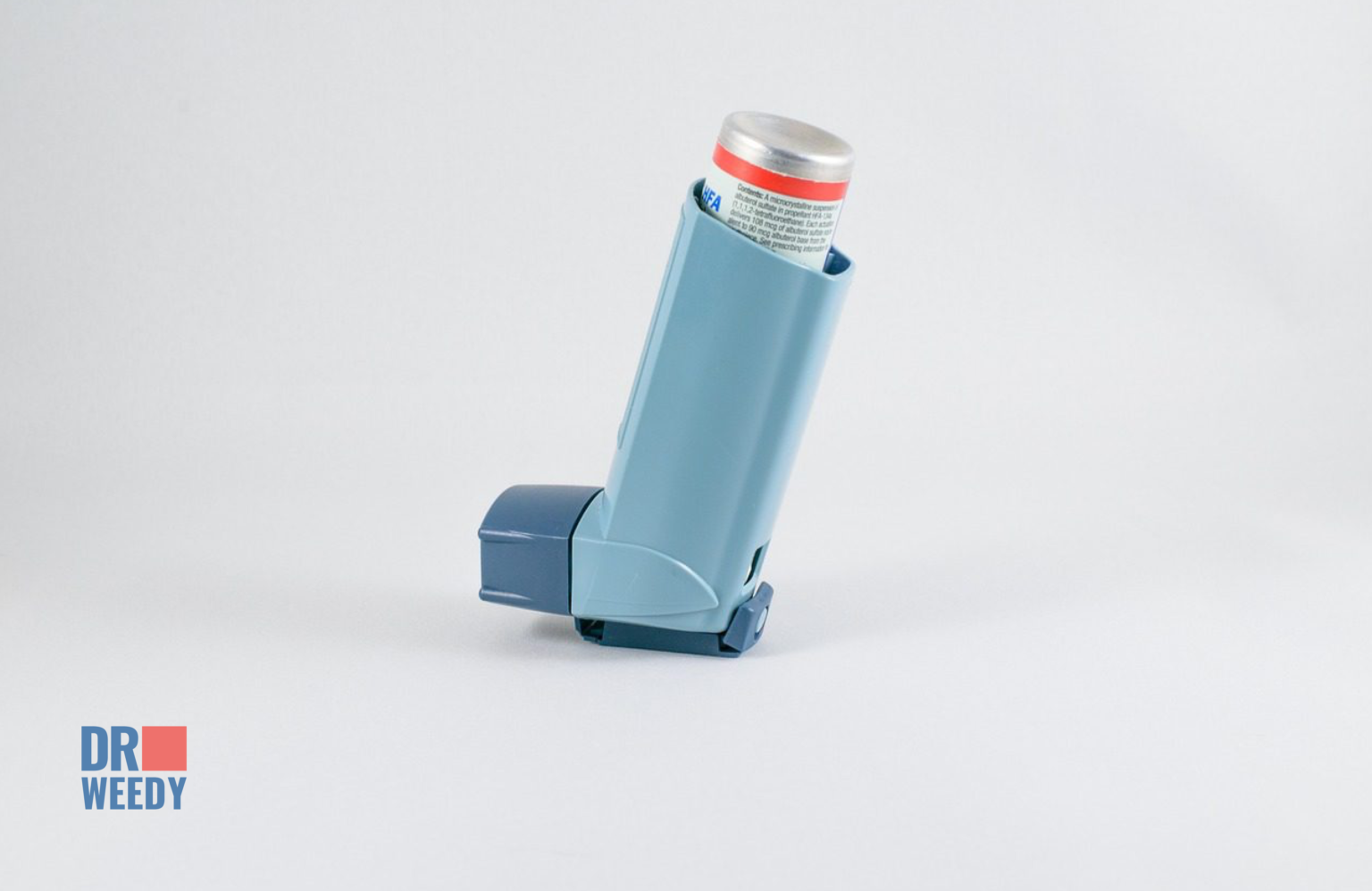 How to Use a Medical Cannabis Inhaler and Who Needs It